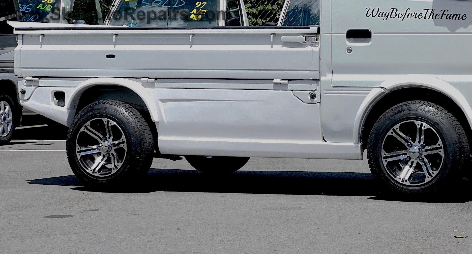 Black & Machined Aluminum Wheel Set - JDM Parts Oahu, Kaimuki, Honolulu ...